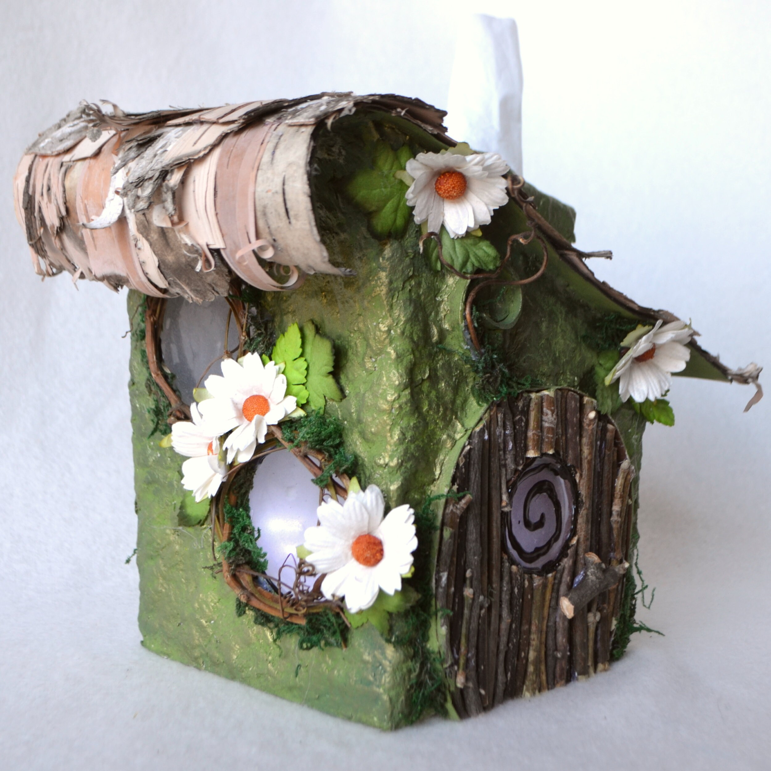 Tissue box cover, Fairy house handmade, fairy house, Pagan Decor, Daisy ...
